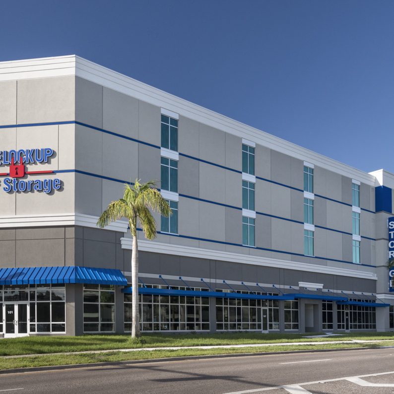 Lock Up Self Storage | Bradenton, FL - Waltbillig & Hood General ...